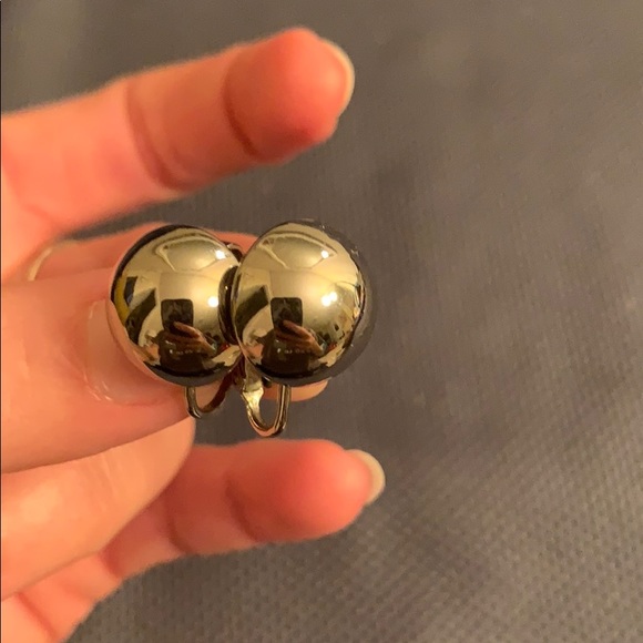 Vintage | Jewelry | Vintage Silver Ball Clip On Earrings | Poshmark